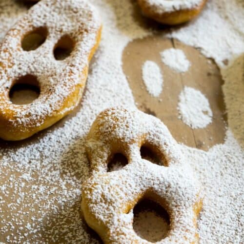 Screaming Ghost Donuts | Heather Likes Food